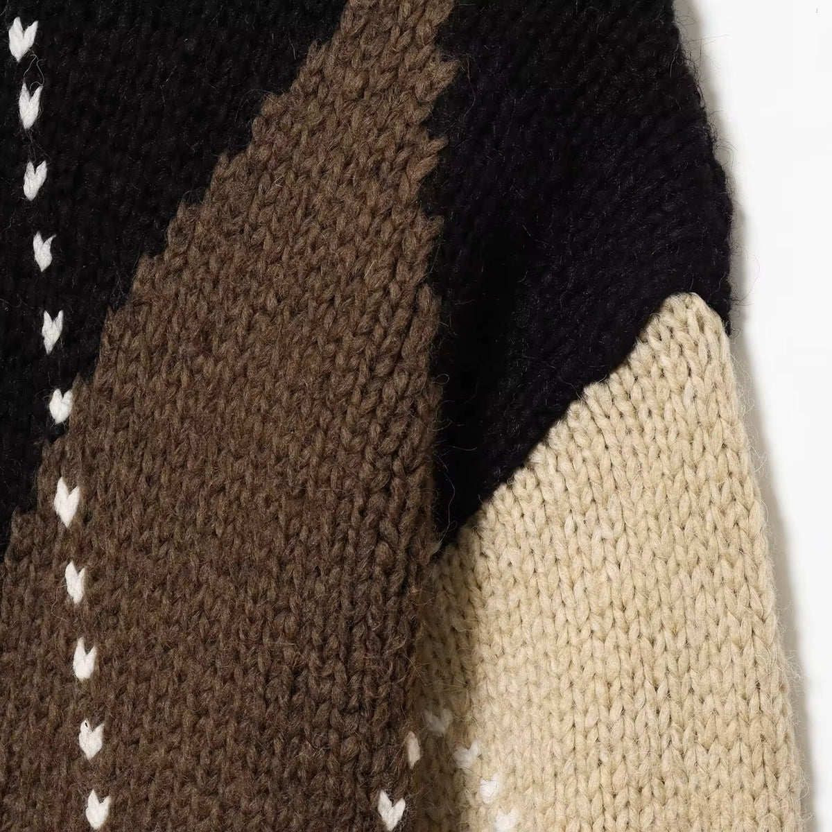 Diamond Pattern Knit Jumper | CARPE DIEM Boutique